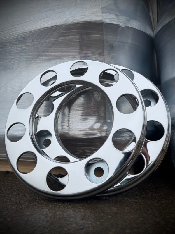 10 Stud Open Centre Nut Ring / Wheel Trim for steel and alloy wheels ...